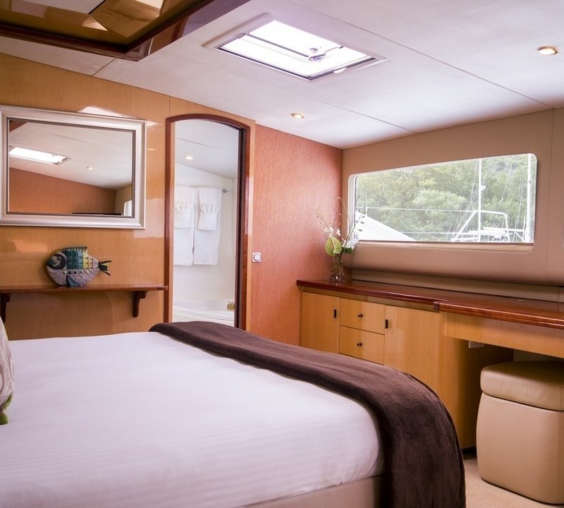 KINGS RANSOM Yacht Charter Details, Matrix Yachts | CHARTERWORLD Luxury ...